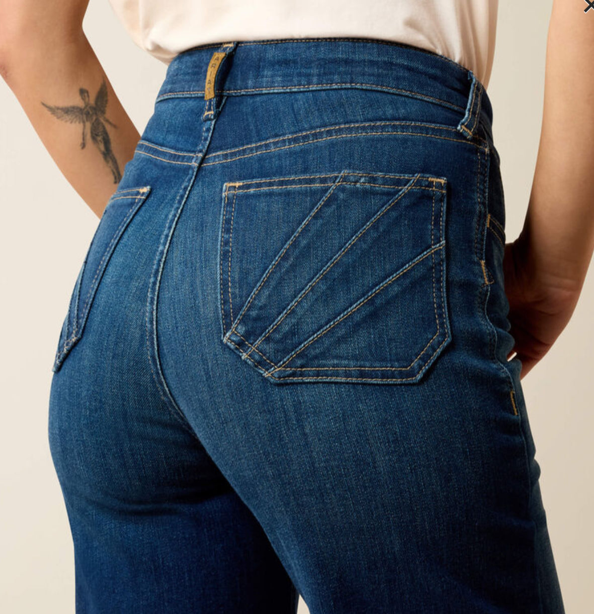 Ariat - Ultra High Rise Penelope Wide Leg Jeans – Junkin Jo's Boutique